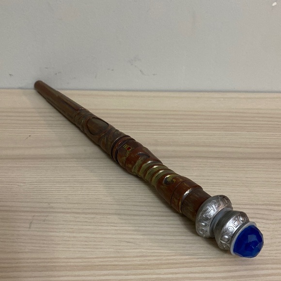 MagicQuest | Toys | Great Wolf Lodge Magicquest Magic Wand 4 Long Blue ...